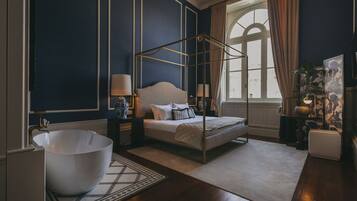 Quarto casal luxo, banheira | Roupas de cama de algodão egípcio, roupas de cama premium