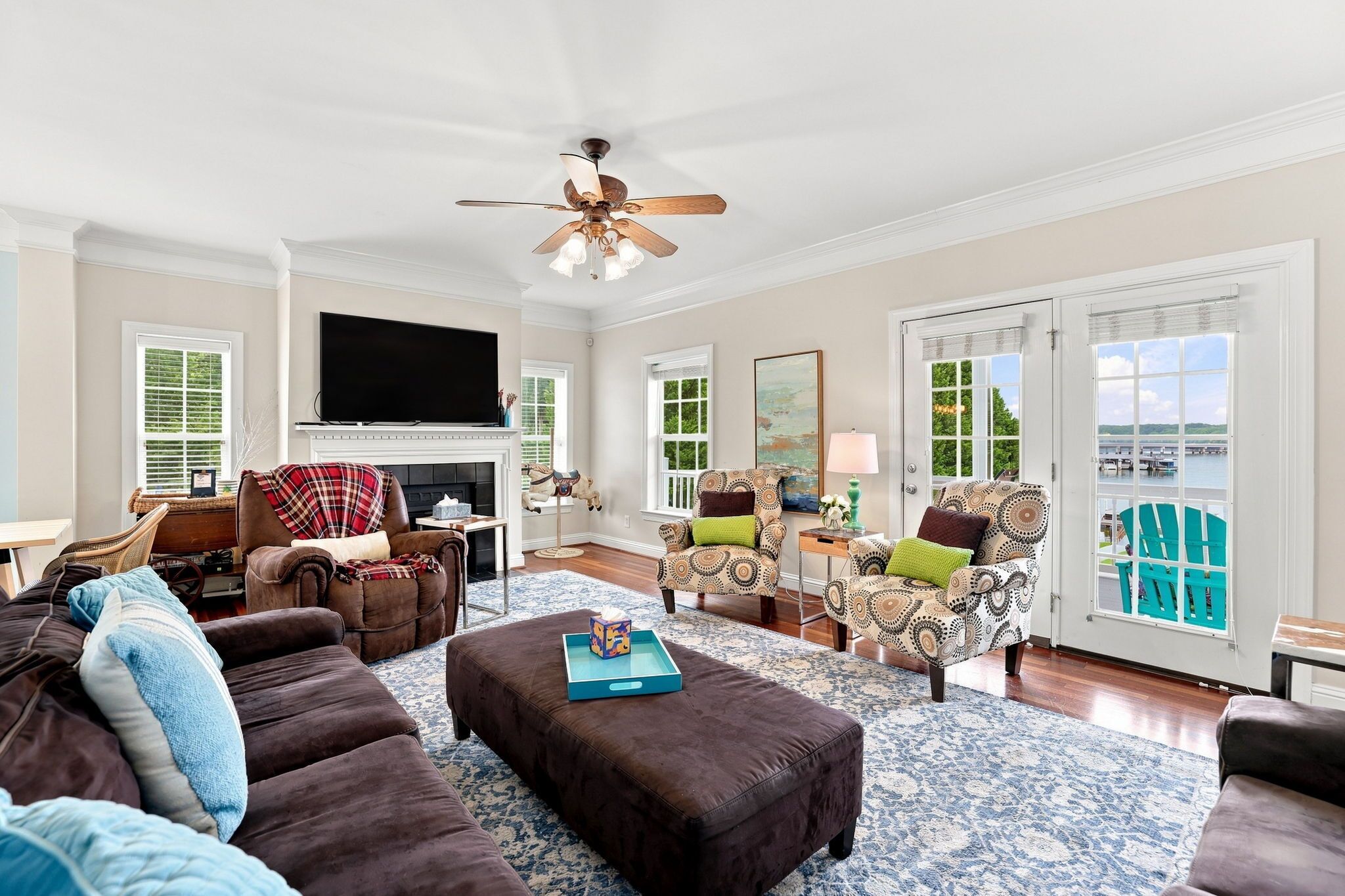 Luxury Lake House, Pool, Hot Tub, Dock, Beach, Game Room, Boat Rental Available - Lake Wylie, Fort Mill