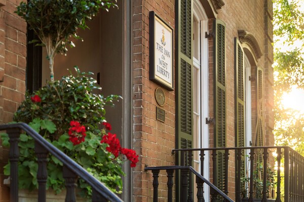 The Inn On West Liberty - Savannah, GA
