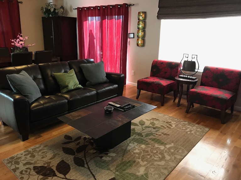 Large Private Carriage-house Retreat With Amazing Views - 鳳凰城