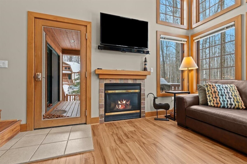 Hermoso Condominio Ubicado En Disciples Village, Tiene Capacidad Para 18 - Boyne City, MI