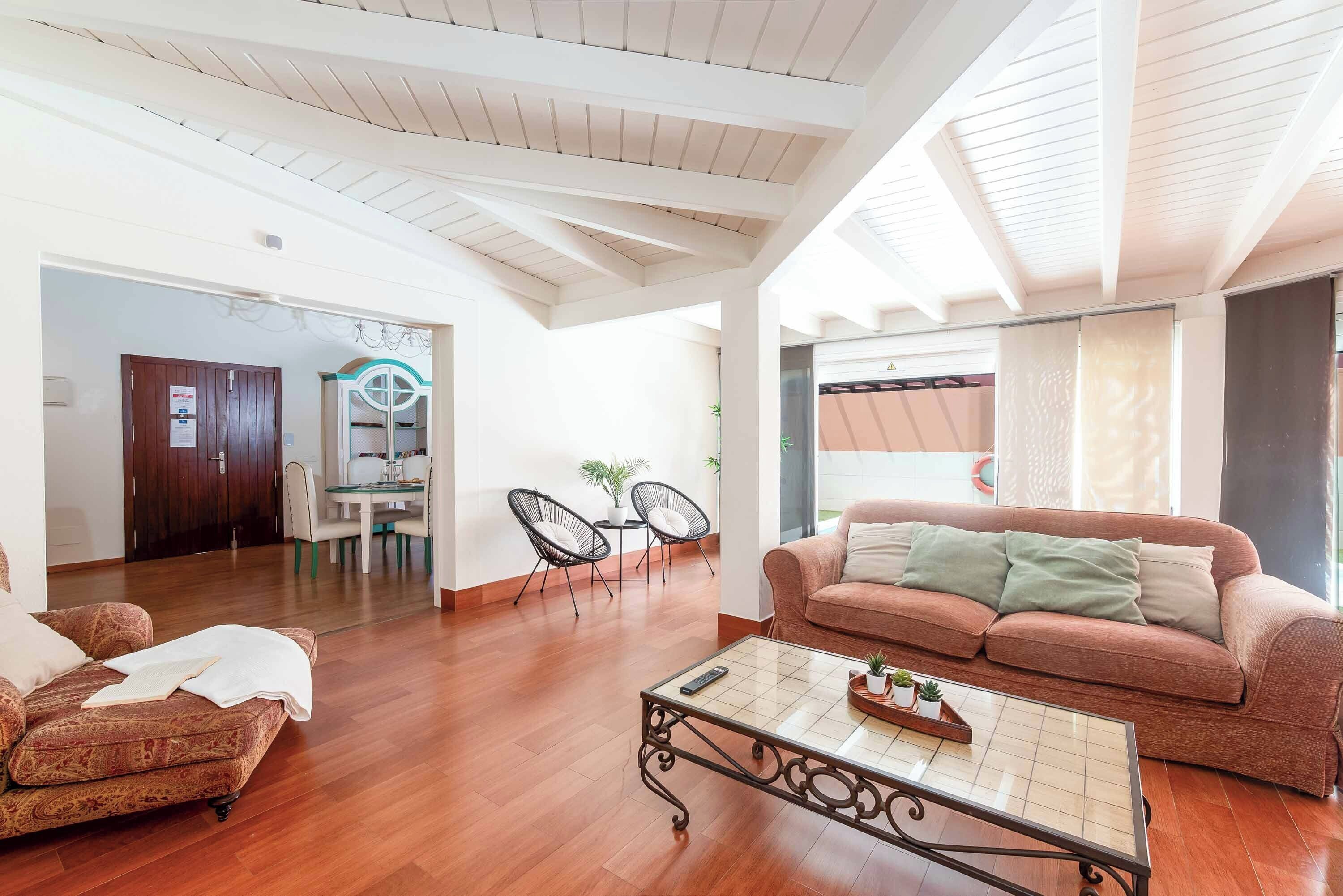 Villa Linda Mar - Three Bedroom Villa, Sleeps 6 - Corralejo