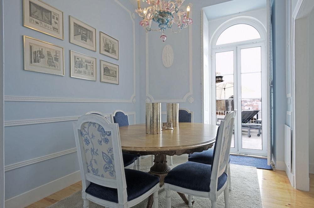 Appt T3 Avec Terrasse Et Jardin Au Centre - Alfama