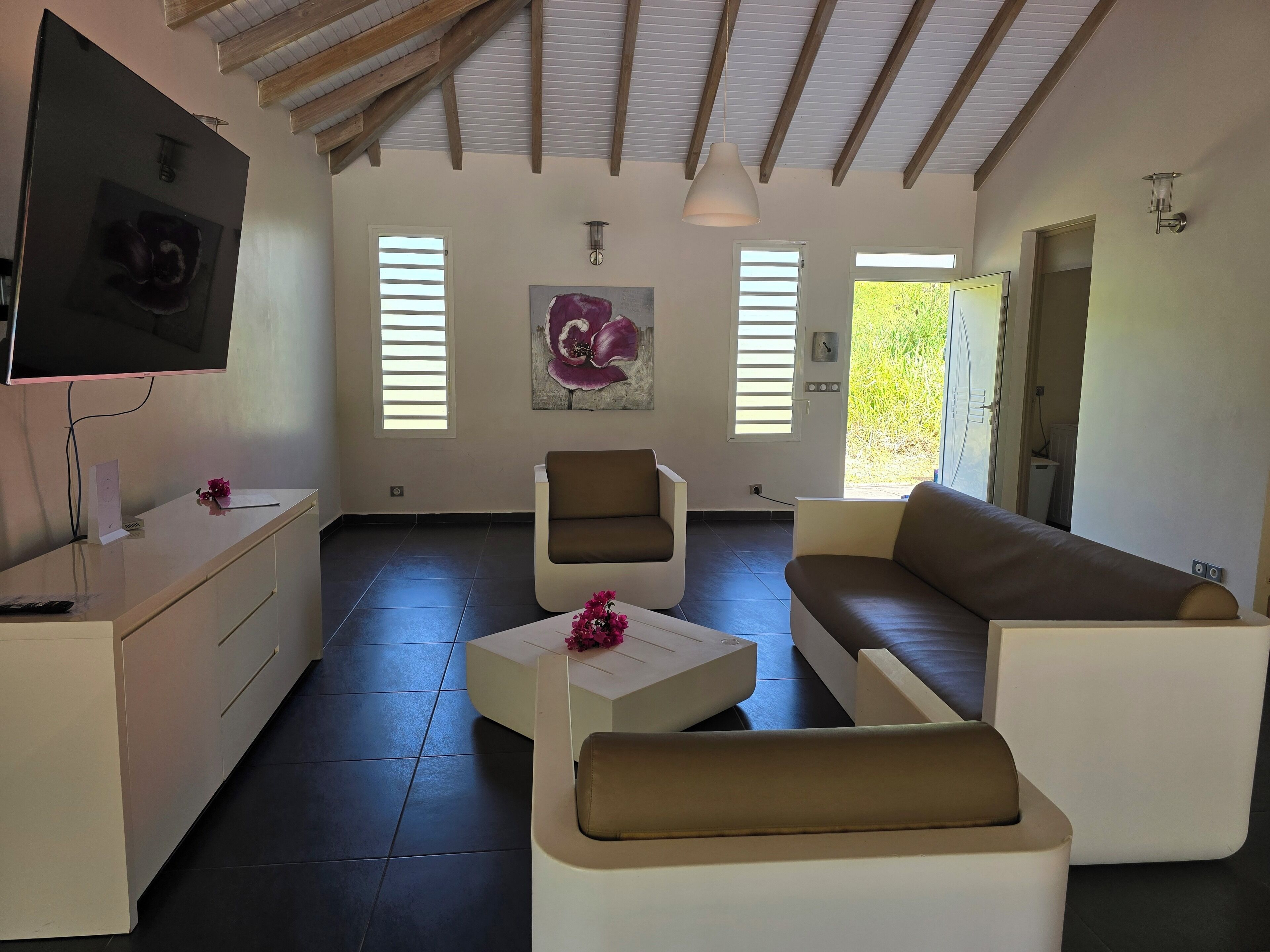 Luxurious Standing Villa With Jacuzzi & Pool In Ste Anne - Guadeloupe