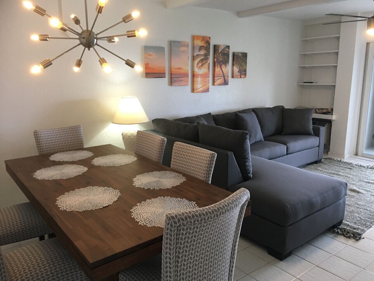 Beach Townhouse. Renovated Condo On The Beach With Views! Pool/hot Tub, Restaurants, Smart Tv  Wifi - 세인트토머스 섬