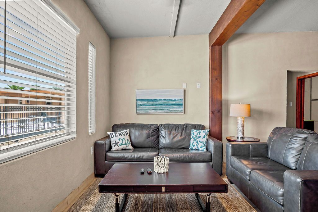 Shadow Palm Villa 3 Ocean Breeze \/ Private Resort Villa - Texas