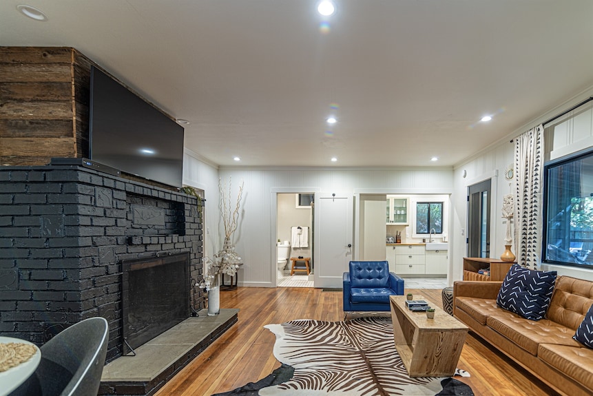 Casa Boheme-stylish, Relaxing, Close To Downtown! - Guerneville, CA