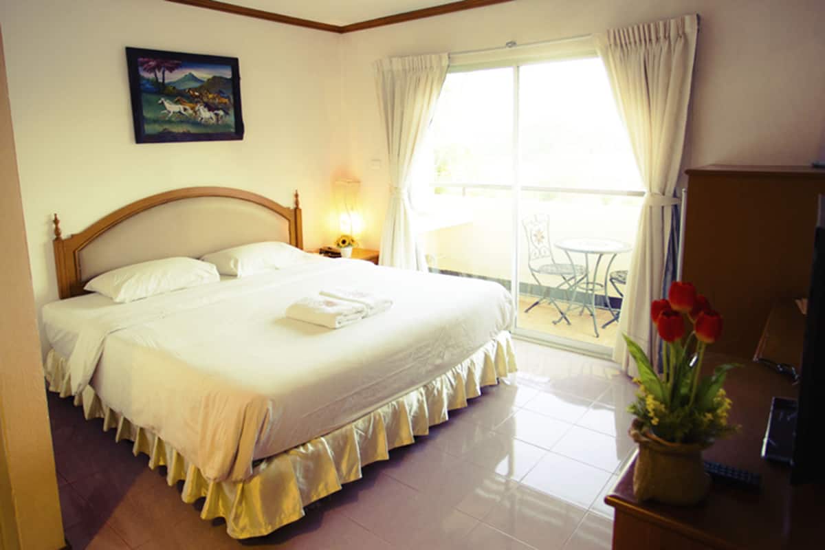Quarto Duplo Superior | Camas desdobráveis, Wi-fi grátis, roupa de cama fornecida