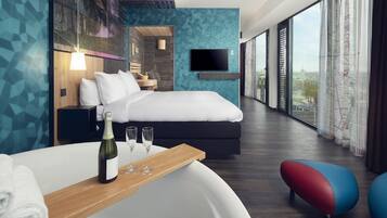 Wellness Suite | Roupa de alta qualidade, cofre com capacidade para portátil, secretária