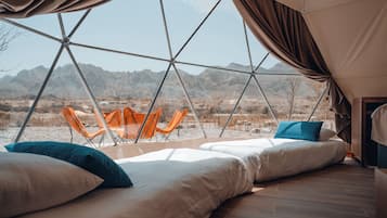 Dome Tent with Plunge Pool and Included Adventure Activities | Frigobar, cortinas blackout, ferros/tábuas de passar roupa