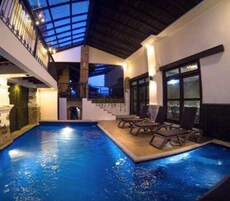 Piscina interior