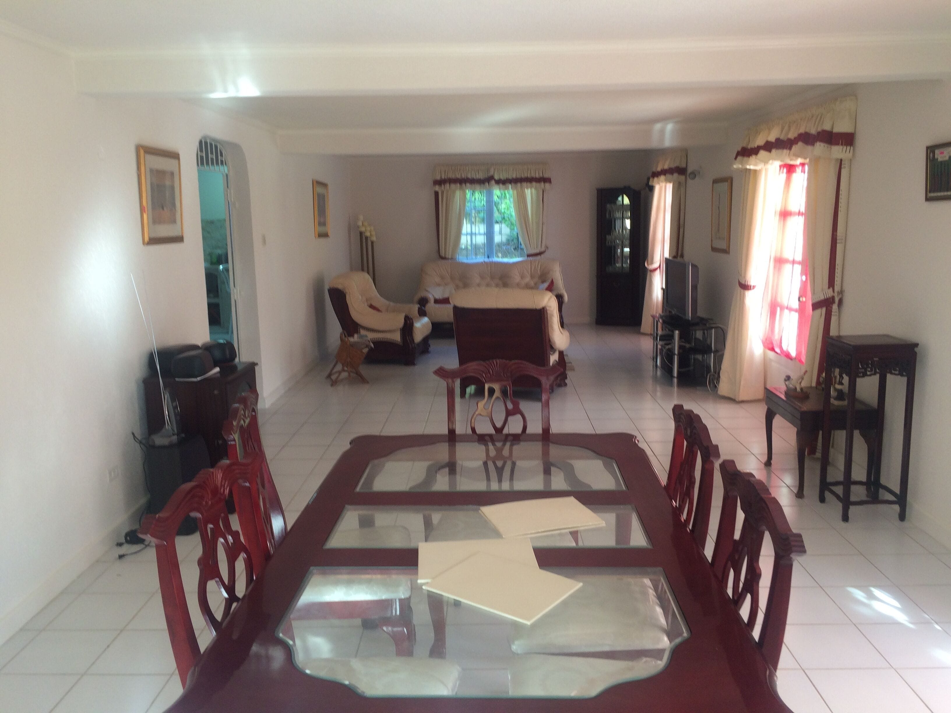Villa, 4 Beds, 3 Bathrooms, 1 Minute To Beach By Car Or 10 Minute Stroll - Barbados