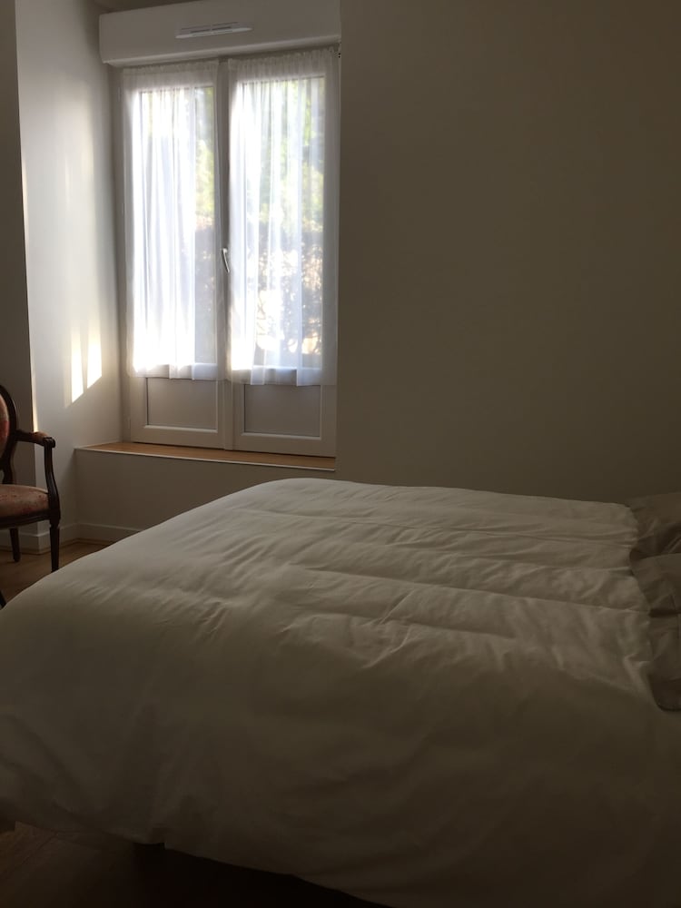 Appartement Calme, Lumineux, Rénové, Vue Panoramique Mer, Sur Plage Trestraou - Trégastel