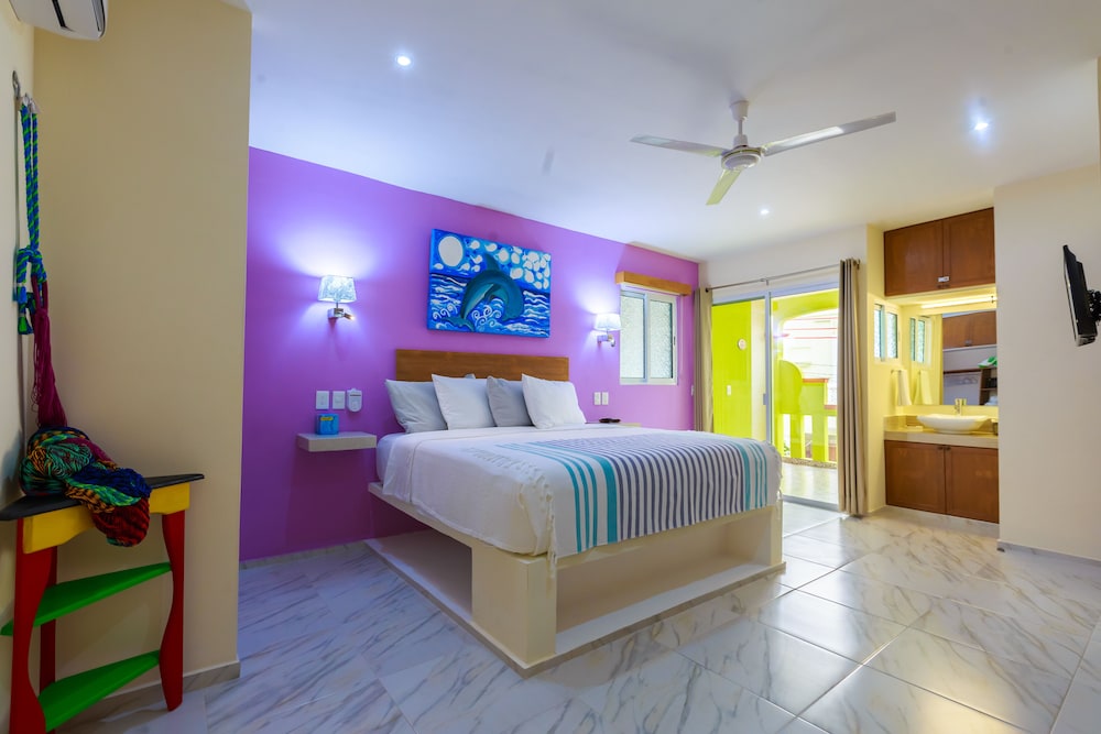 Message Us For Special Season Specials, Condo 1br, Balcon, Au Coeur Du Centre-ville - Isla Mujeres