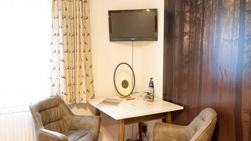 Quarto Duplo, casa de banho privativa | Interior