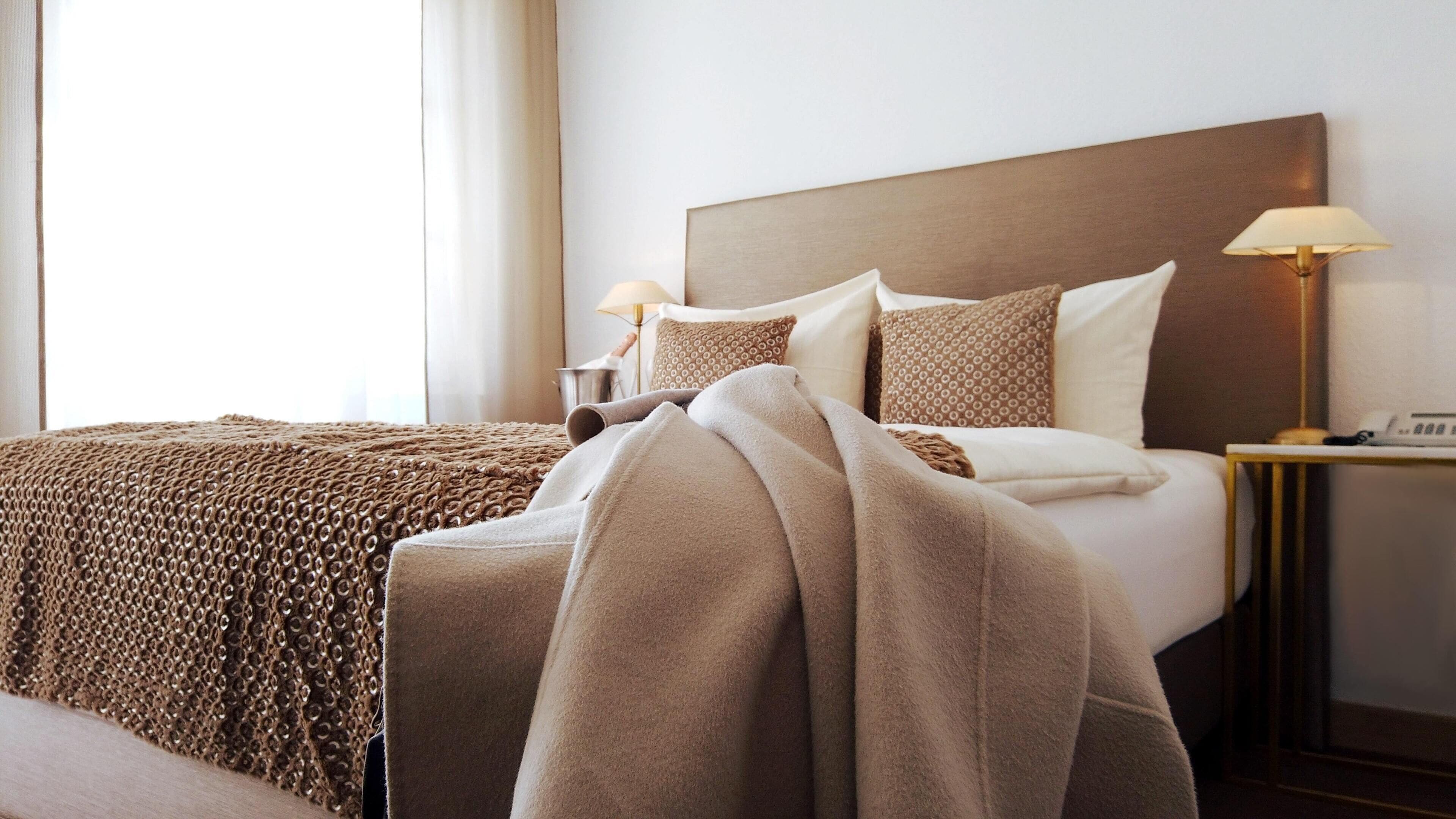 Quarto Individual Standard | Roupa hipoalergénica, com decoração personalizada 