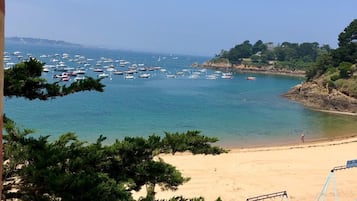 Quarto casal ou duplo luxo, vista parcial para o mar (Poternes) | Vista do quarto