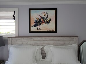 Apartamento premium, 1 cama King, para não fumantes, vista para o jardim | 1 quarto, roupas de cama premium, cortinas blackout