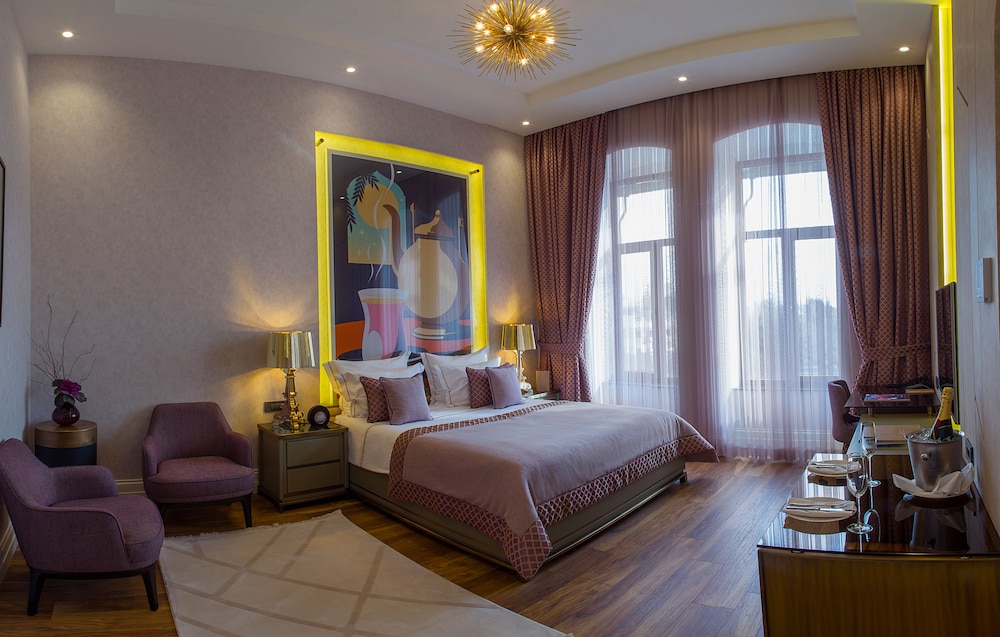 Art Gallery Hotel - Baku