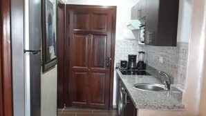 Estúdio, 1 cama de casal e sofá-cama | Kitchenette privada