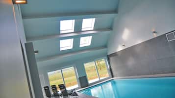 Piscina interior