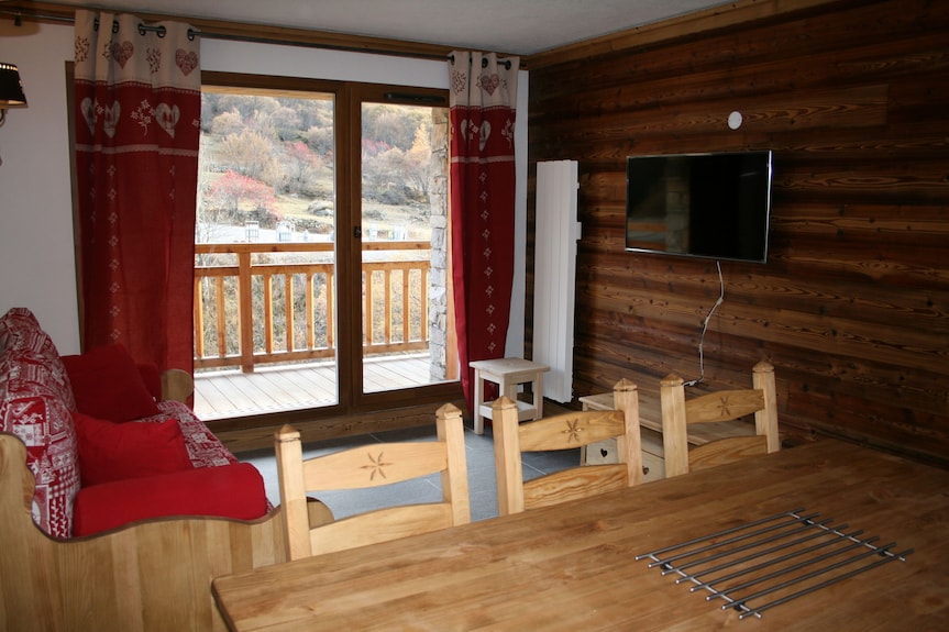 Appartement Neuf Grand Confort Au Pied Des Pistes 6/8 Personnes - Lac de l'Ouillette