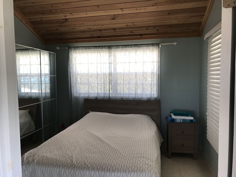 Cottage At Dean's Blue Hole - Walking Distance To The Blue Hole! - Caribbean