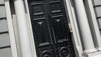 Entrada (vista interior)