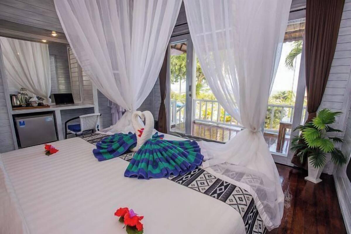 1 quarto, minibar, cortinas/cortinados opacos, Wi-fi grátis