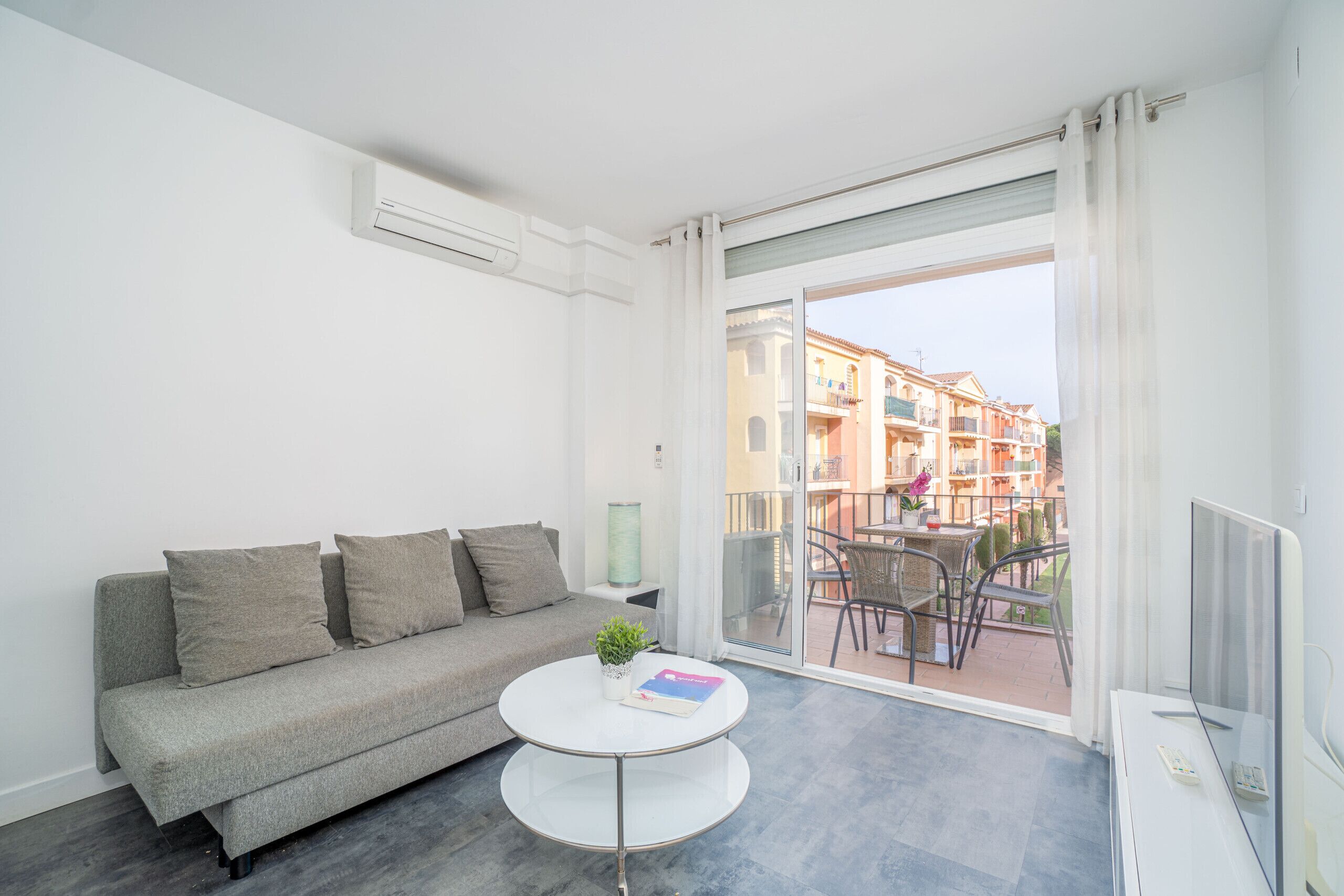 0057-gran Reserva Renovated Apartment Near The Beach - Empuriabrava