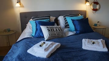 Quarto casal design, várias camas, para não fumantes | Roupas de cama premium, cortinas blackout, ferros/tábuas de passar roupa