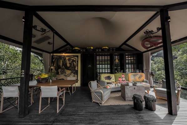 Barraca (Waterfall) | Área de estar | Dock para iPod