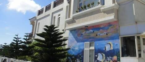 Fachada da propriedade