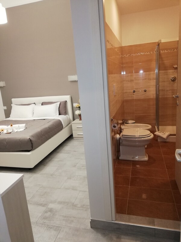 Garden's Elide - Rome