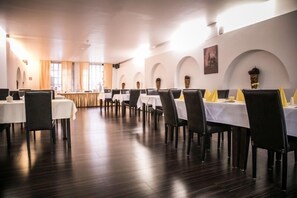 Alimentação e bebidas