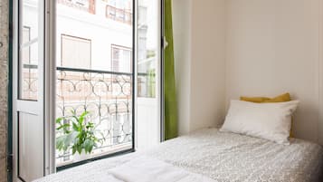 Apartamento superior, 1 quarto (3D) | 1 quarto, escrivaninha, ferros/tábuas de passar roupa, berços grátis