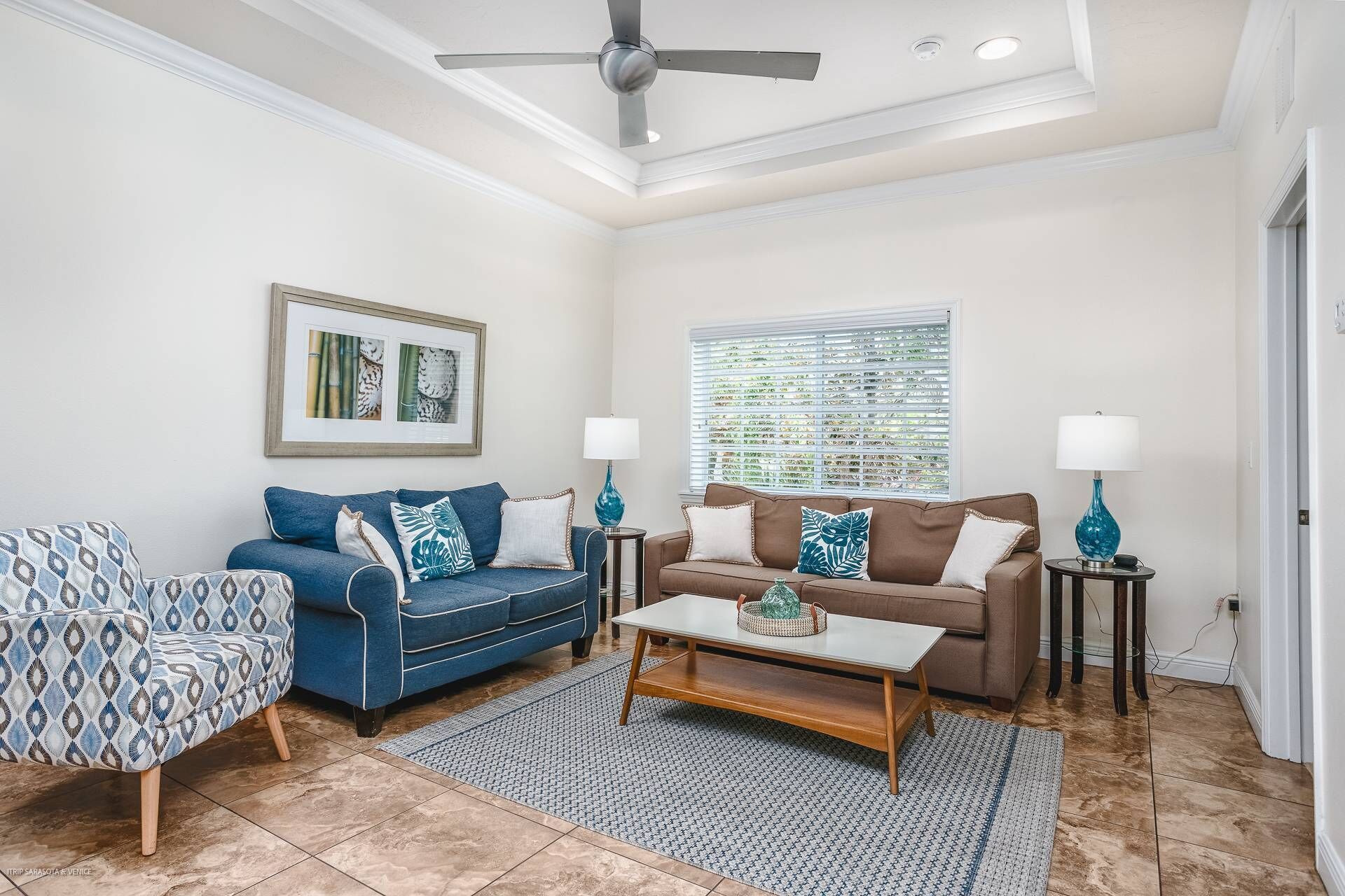 Beach Club | Heated Pool | Walk To Crescent Beach With Gated Access Poolside | Updated Condo - Siesta Key, FL