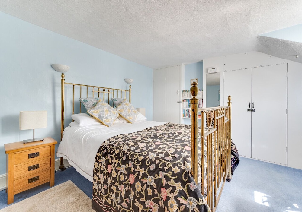 Gorse Cottage - Two Bedroom House, Sleeps 3 - 던위치
