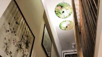 Apartamento, 1 quarto | Secretária, cortinas/cortinados opacos, camas desdobráveis