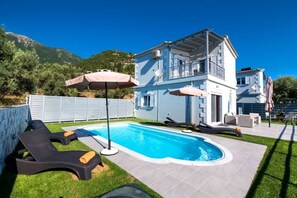 Villa, 2 quartos, piscina privativa | Terraço/pátio interior