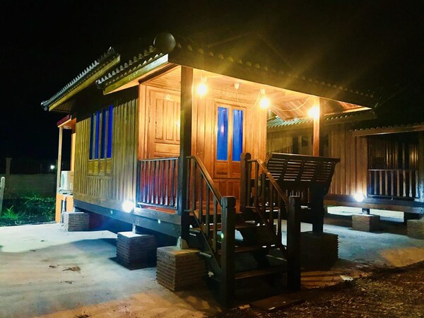 We Care Resort - Wichian Buri District