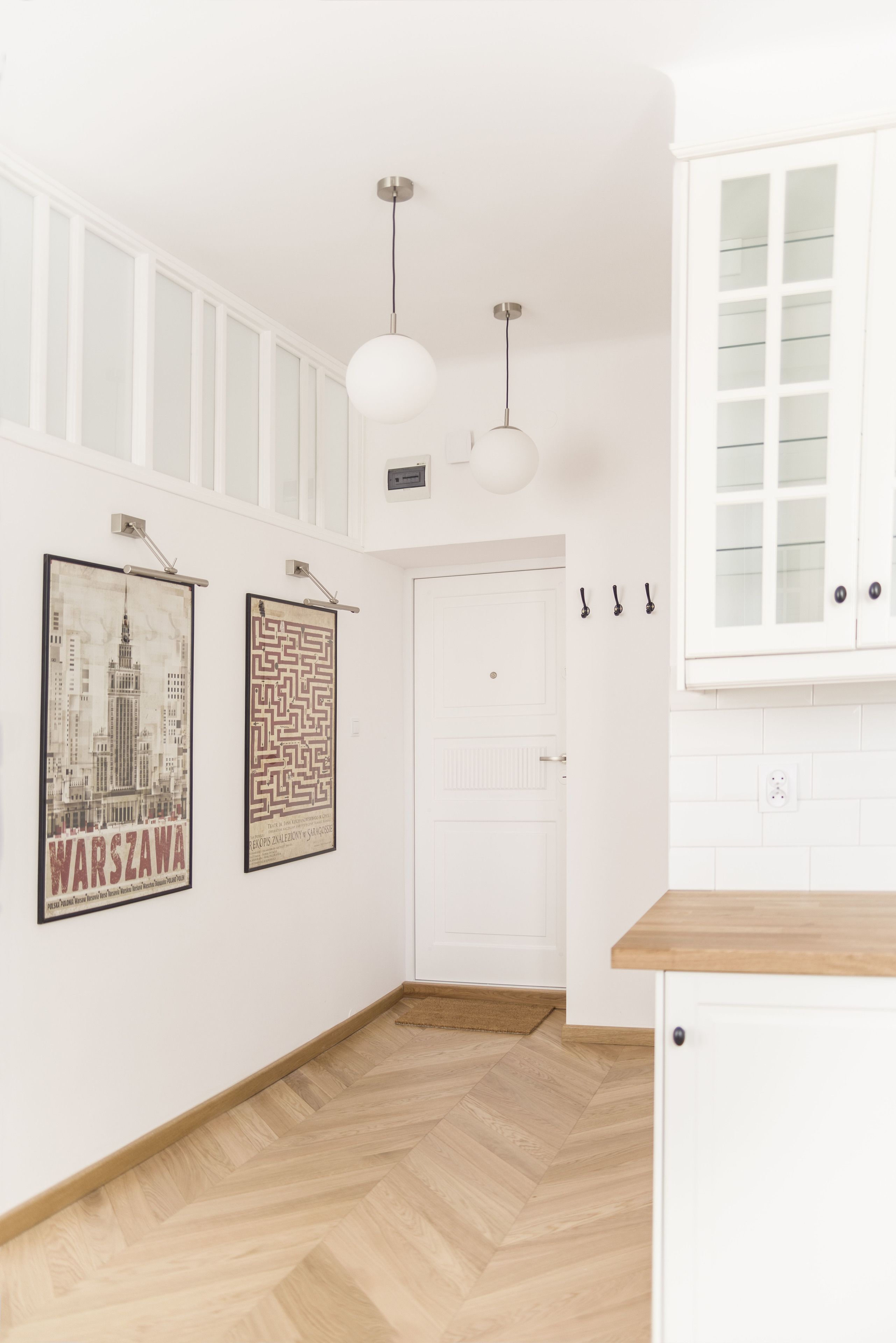 Suite-Estúdio Design, 1 cama queen-size e sofá-cama, não fumadores, Vista para a cidade | Sala de estar | TV de ecrã plano 