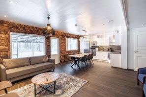 Apartamento Familiar, sauna | Cortinas/cortinados opacos, quartos insonorizados, Wi-fi grátis