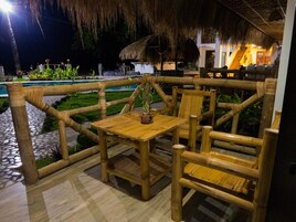 Quarto Deluxe, vista para o mar | Terraço/pátio interior