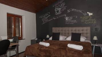 Estúdio luxo (2) | Quartos à prova de som, Wi-Fi de cortesia, roupa de cama