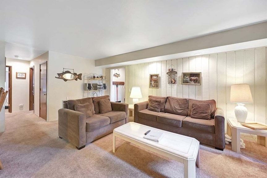 Sunshine Village 137: Budget Friendly, Downstairs - Califórnia