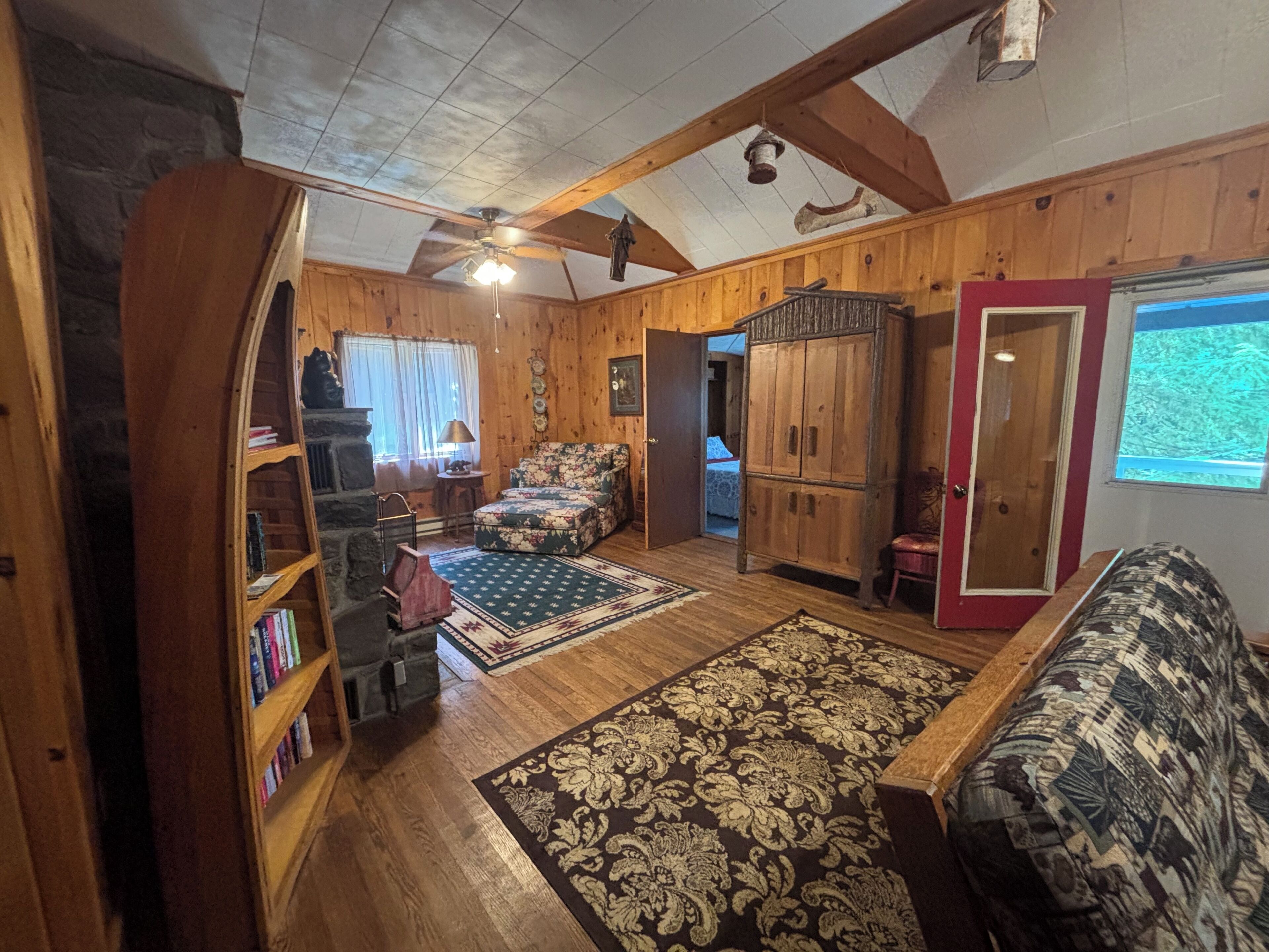 Charming Adirondack Style Summer Home - Lake George, NY