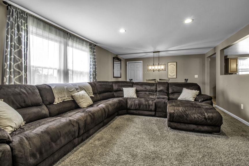 Modern Oasis Pool & Hot Tub Near Buf/falls/stadium - 蘭開斯特