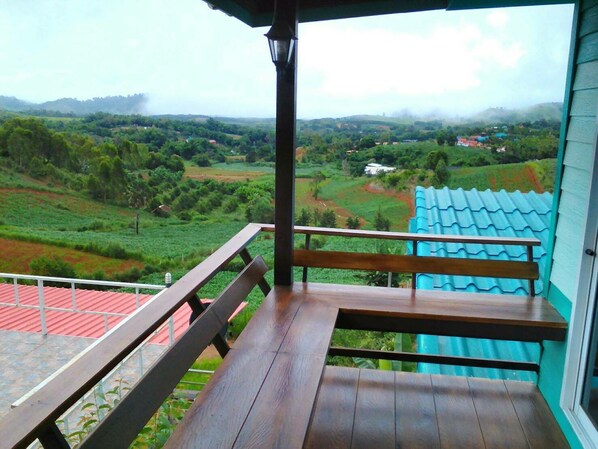 Dormitório compartilhado luxo | Sacada