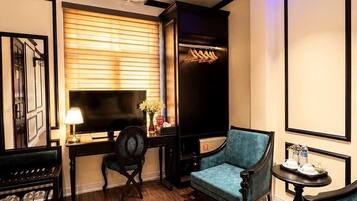 Quarto Duplo Executivo | Minibar, secretária, quartos insonorizados, Wi-fi grátis